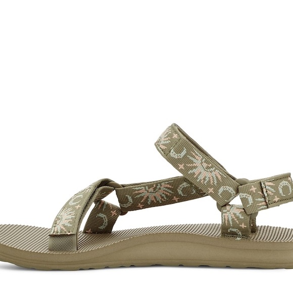 Teva | Shoes | New Teva Stars And Moon Outdoor Sandal Size 7 Brand New ...